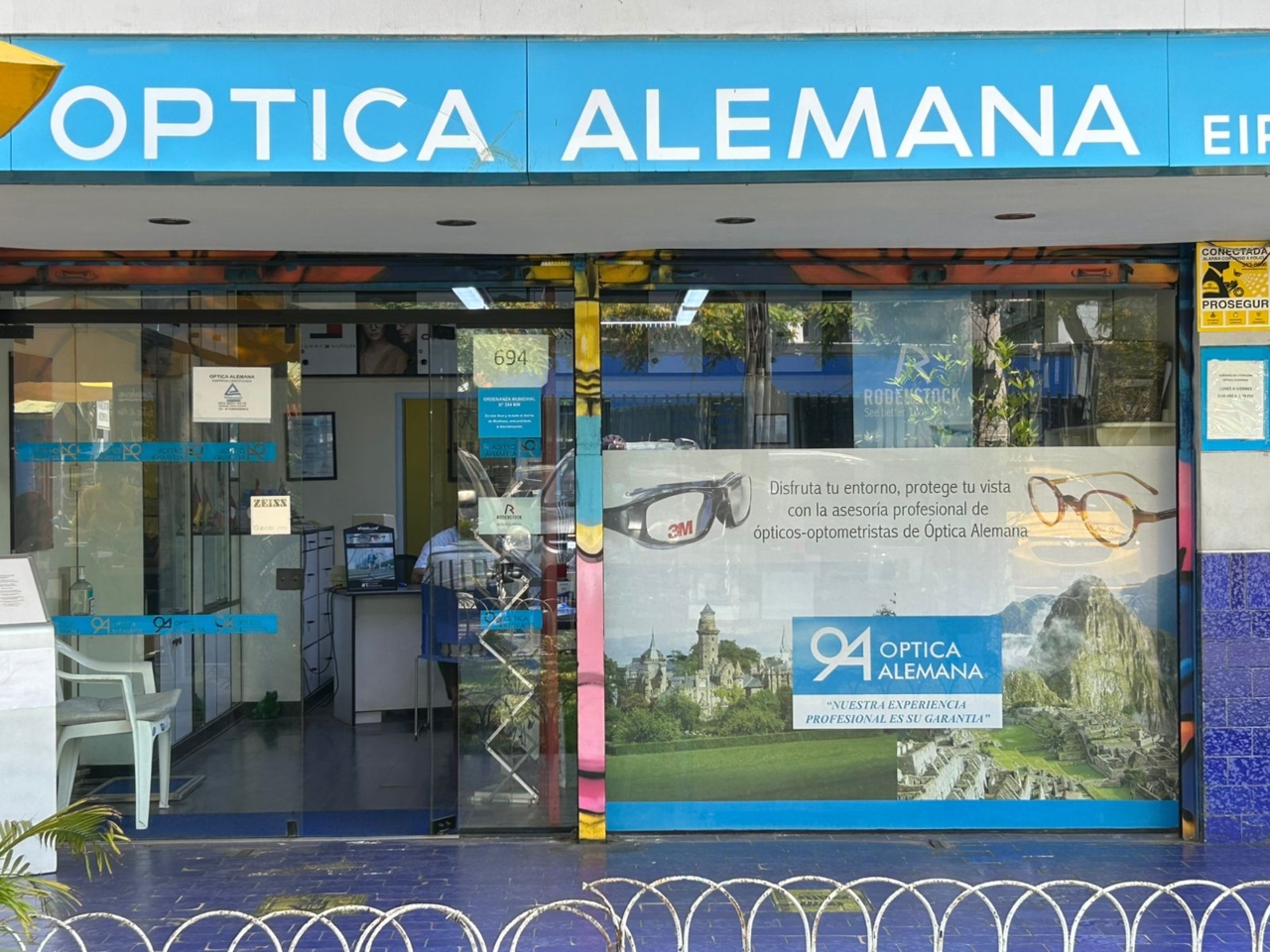 OPTICA ALEMANA | 30 años de historia y compromiso con la seguridad y ...